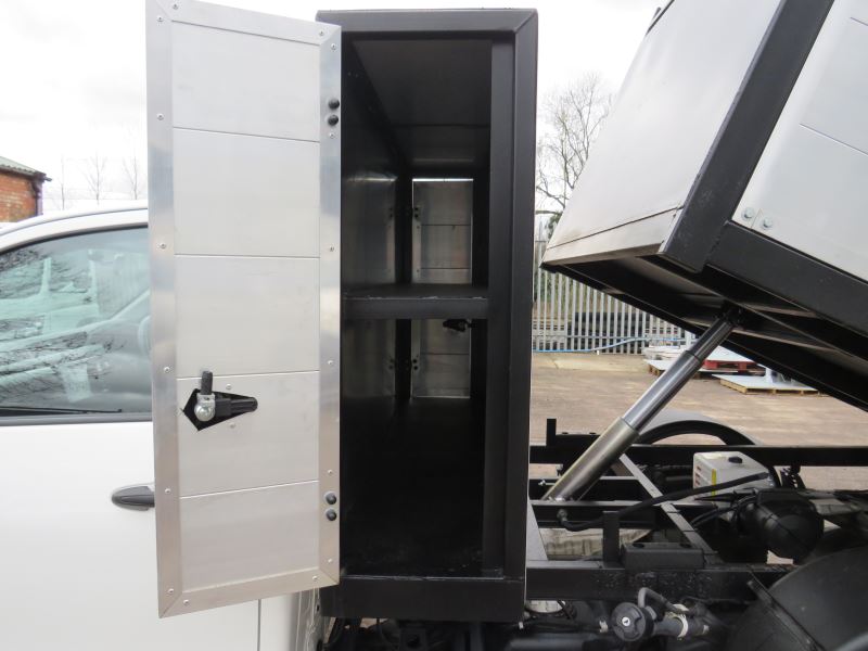 Tippers For Sale | Double Crew Cab Vans | Workshop Vans | Ford Transit ...